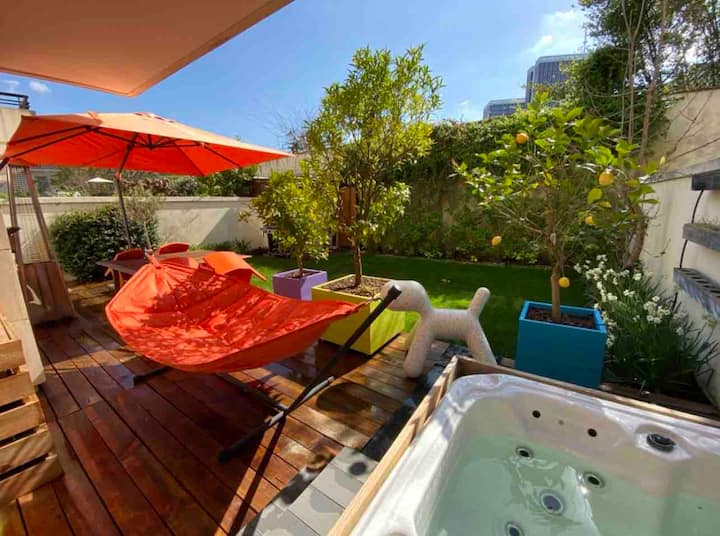 Appart Climatisé Avec Jacuzzi Et Parking Privé - Bordeaux