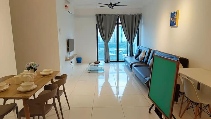 Paradigm Mall/12pax/3br/mahjong/2 Carparks - Johor Bahru