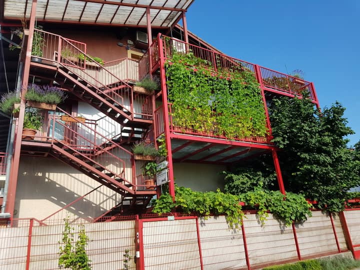 Ljubljana's Terrace Appartment For 10 People - Ljubljana