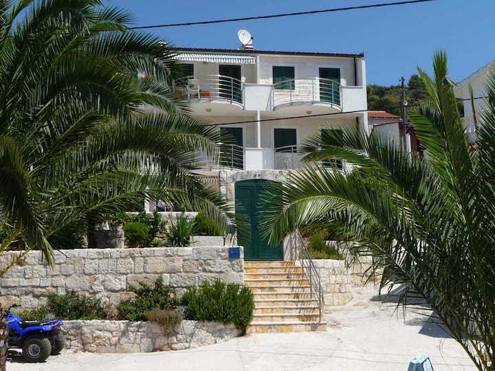 Apartman Miranda/otok Veli Drvenik - Maslinica