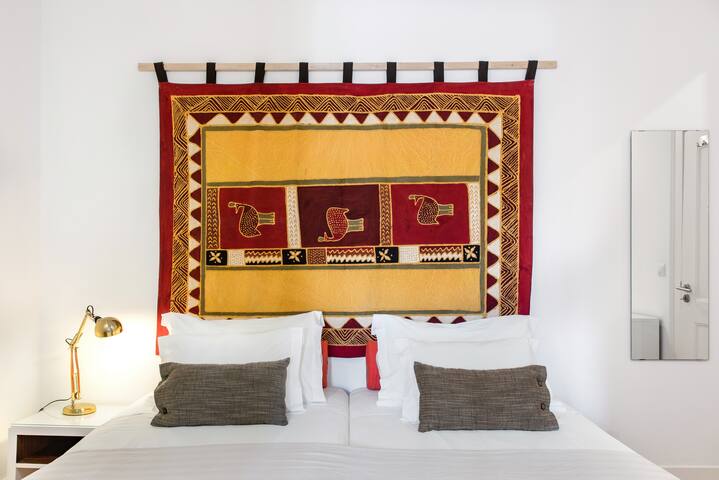 Vacation Rentals, Homes, Experiences & Places - Airbnb