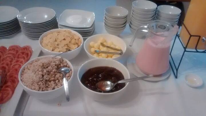Alojamiento + Desayuno - Aguas Calientes