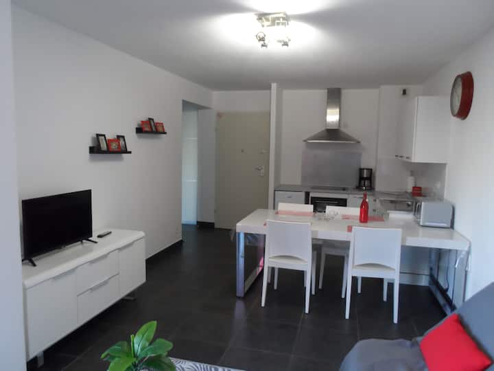 L'ile Rousse, Location Beau T2 - L'Île-Rousse