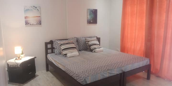 Jocanai Residences 1-bedroom W/balcony26, 2-4pax - Laoag