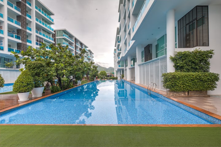 Stylish 1 Bedroom, Big Pool E109 - Hua Hin