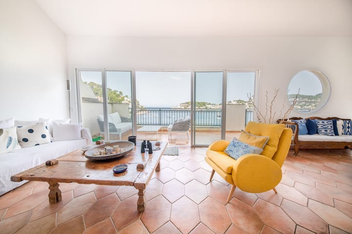 Soller Vic. Apto En Primera Linea Del Mar. - Sóller