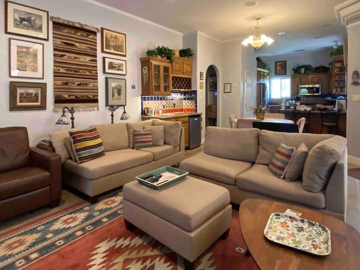 Gary’s Full House - Las Cruces, NM