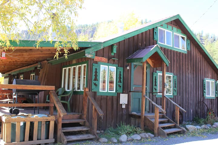 Aspen Cabin @ Riverbend Resort - South Fork, CO