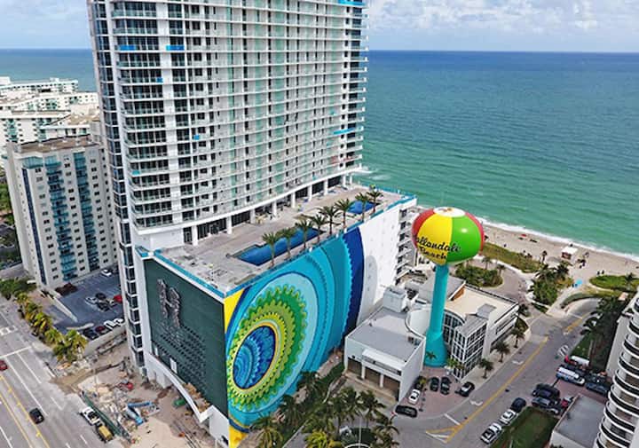 Bb2 On The Beach 2 Beds 2full Bathroom 6beds Total - Hallandale Beach, FL