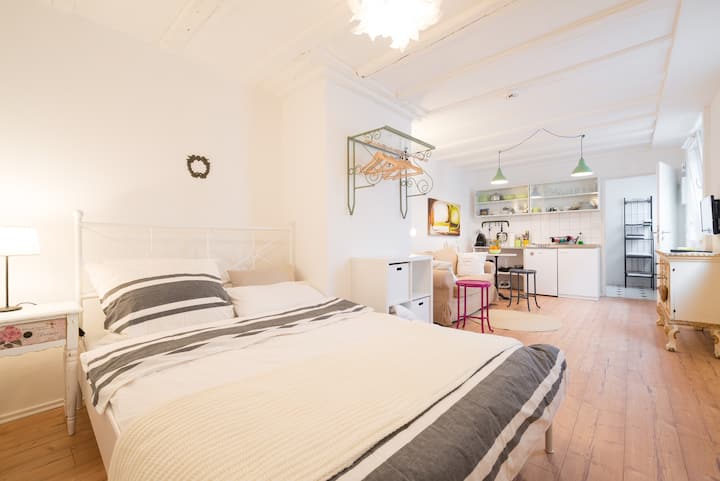 Close To Frankfurt-city, Charming - Offenbach