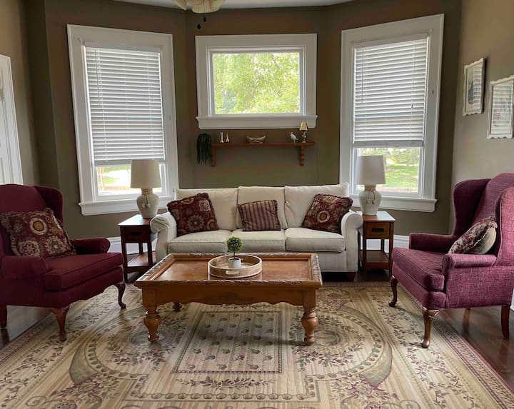 Converse Heights, 2 Bedroom 2nd Floor Apartment - Spartanburg, SC