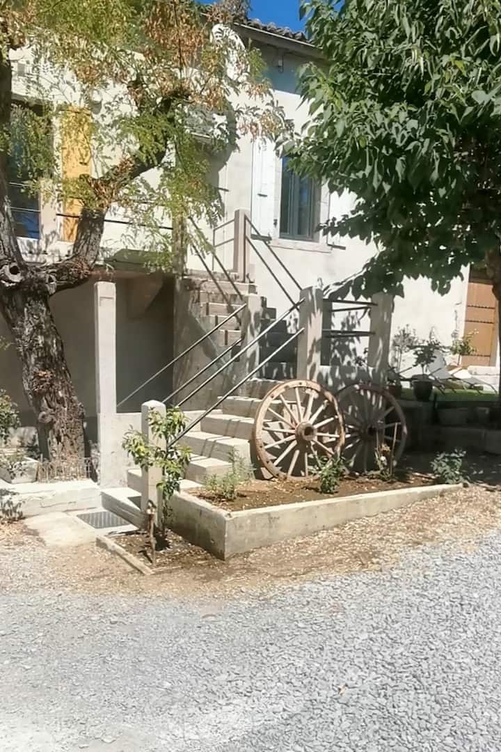 Séjournez Au Cœur De L’ardèche Sud - Ruoms