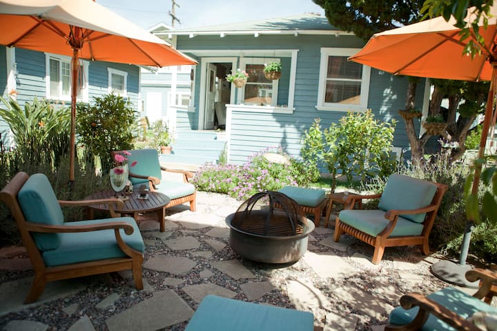 Burnham Beach Cottage 1 - Redondo Beach