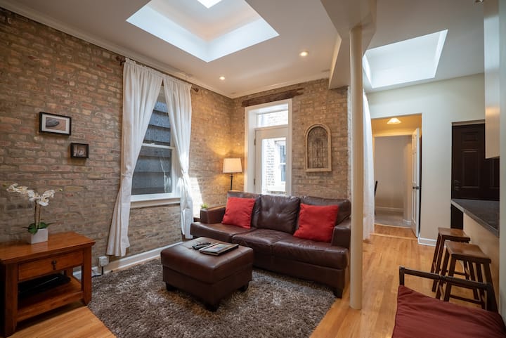 2bd/1b Old Town! Walk To North Ave. Beach & Zoo -