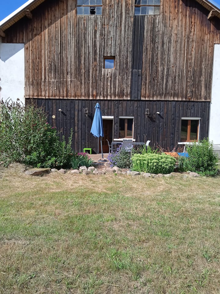 Gîte Rural Spacieux Linge Fourni
Tennis Table - Lorraine