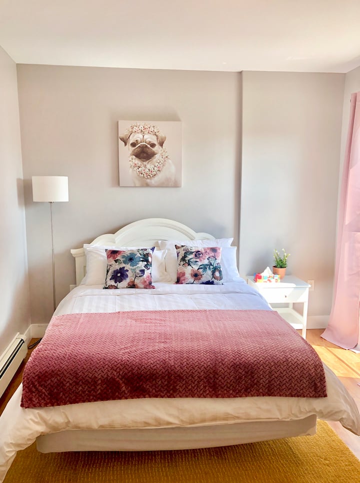 1150 Summer, A Stylish Room In Downtown - Halifax
