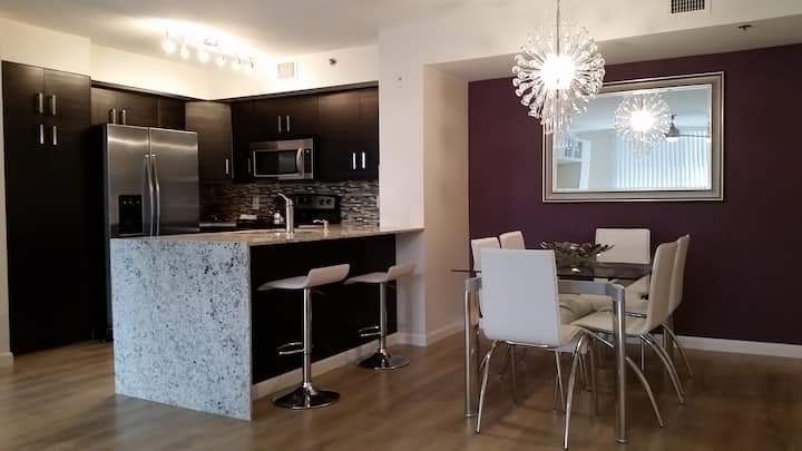 Modern - Fully Equipped - W/parking - Sunny Isles Beach, FL