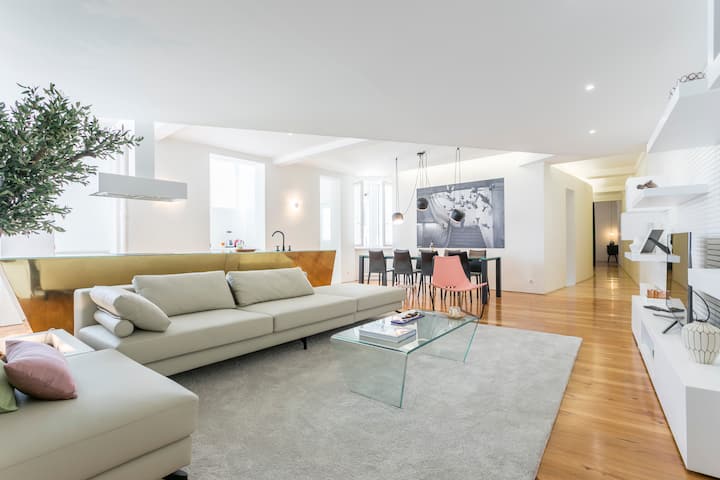 Koru Central Downtown Design Apartment - Porto
