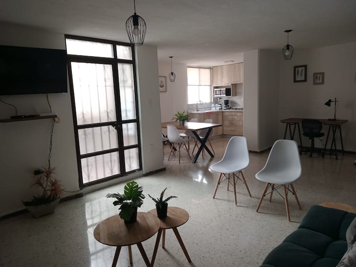 Vive La Magia Del Centro! Departamento Remodelado - León