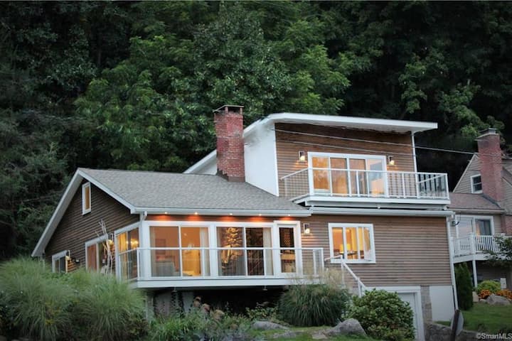 Candlewood Lake House - Danbury, CT