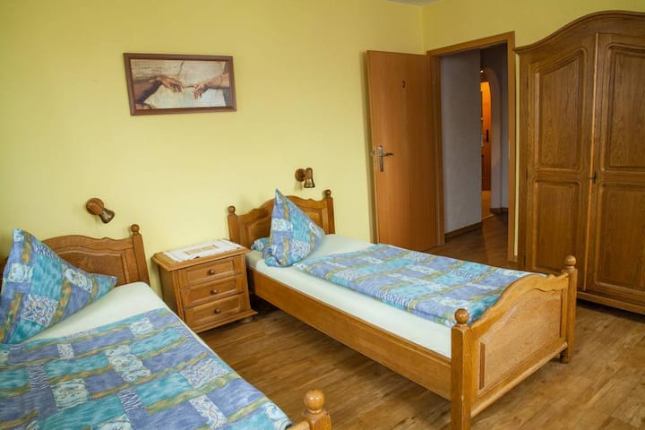 3) Doppelzimmer Frühstückspension Altrip - Speyer