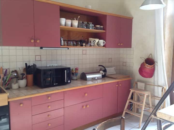 Maison Avec 2 Chambres Pour Hotes - Avignon