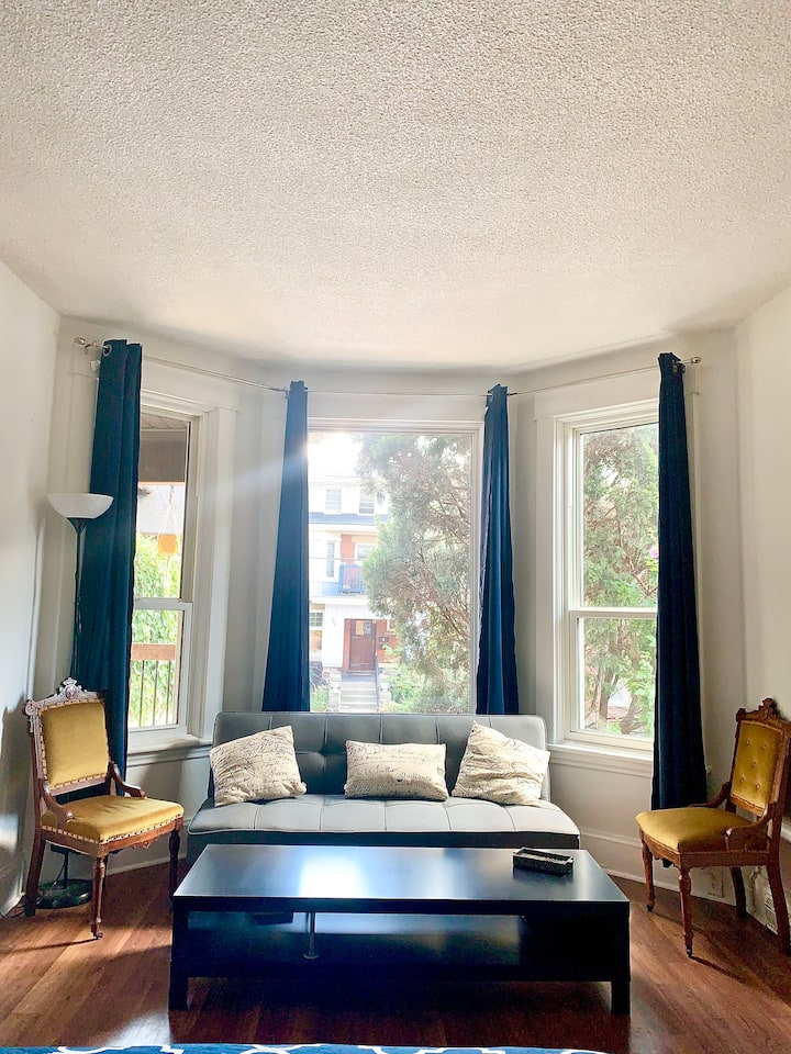 Uvsanitized Clean & Bright Downtown 1stfloor House - Hamilton