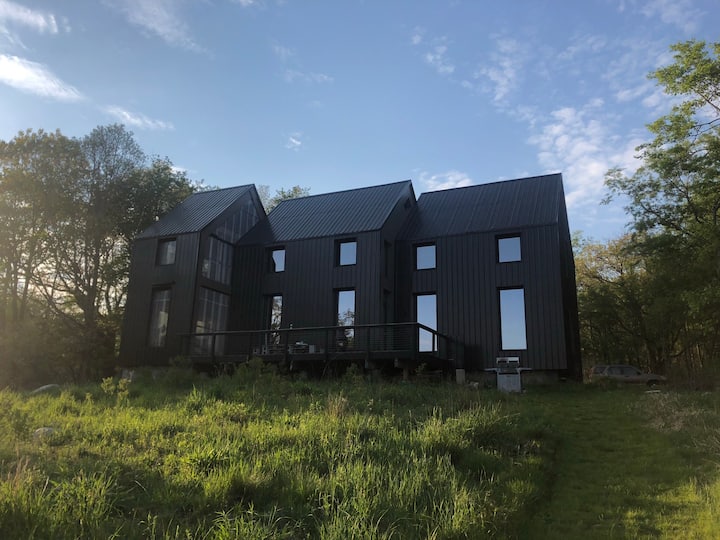 Mountain Modern Home (Passive House) - Ellenville, NY