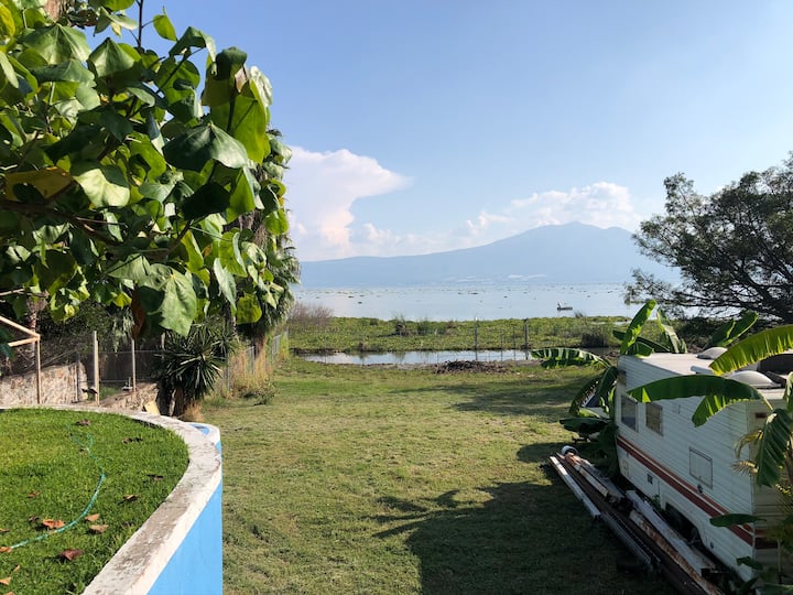 Casa Frente Al Lago - Ajijic