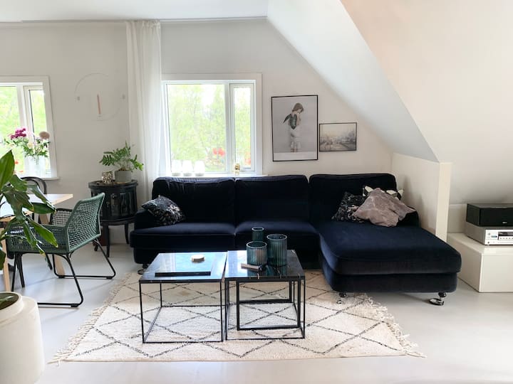 Beautiful Home With Private Hot Tub - Selfoss
