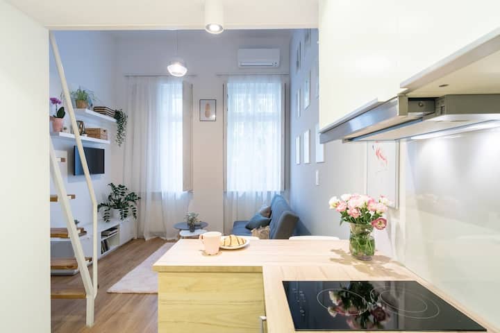 Blossom Loft Apartment - Boedapest