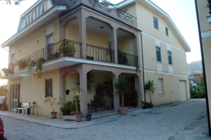 Appartamento Immerso Nelle Colline Marchigiane - Moresco
