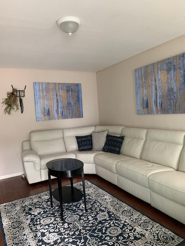 Charming Budget Friendly 3br 2ba Gated 28 Day Disc - Highlands, TX