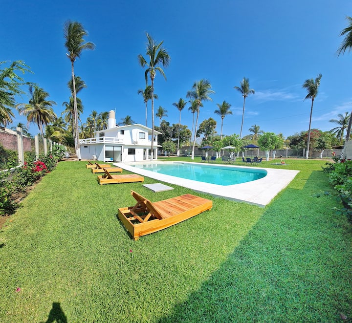 Casa ÁGata, Alberca Enorme, A 180m De Playa - Acapulco