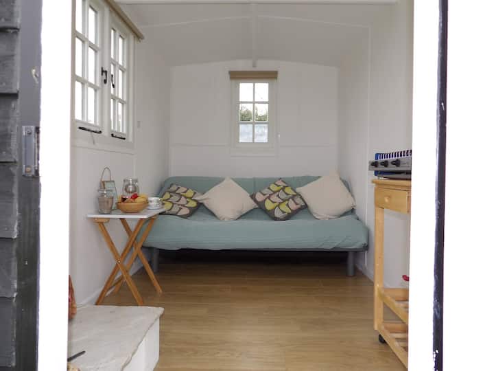New Location Shep Hut Stay - Doorstep Of Cotswolds - Chipping Norton