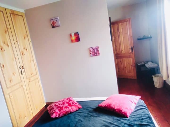 Double Room, Private Bathroom - Killarney