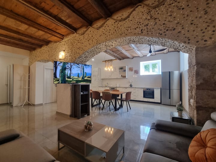 Apartment Arch @ Bacvice Beach - Split