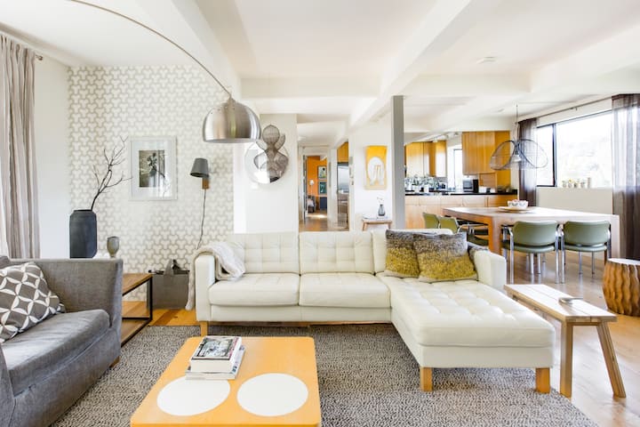 Mid-century Family Home With Views On Quiet Private Road - Mill Valley, CA
