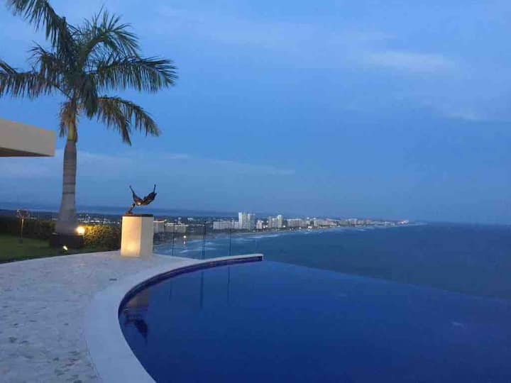 Villa Con Espectacular Vista ! - Acapulco