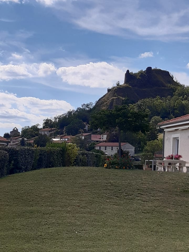 Caravane  Avec Petit Déjeuner Inclus - Issoire