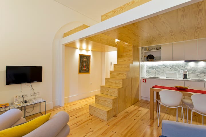 45 Flores I: Rua Das Flores/s.bento - Ac & Garden - Porto