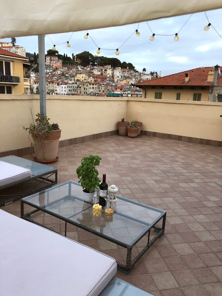 Best City Location, Big Terrace W Beautiful View - Sanremo