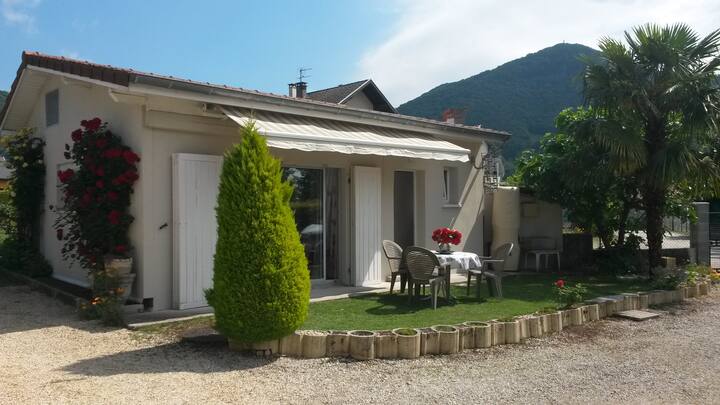 Studio Indépendant Calme Ensoleillé -Vue Vercors - Voiron