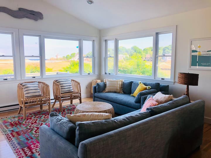 Mermaid Surf Bungalow On Good Harbor Beach - Good Harbor Beach Gloucester