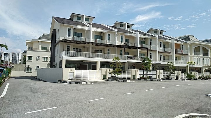 Penang Queensbay Area Homestay - Bayan Lepas
