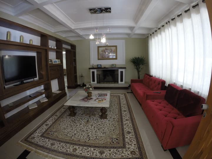 Hospedagem Com Conforto E óTima Localização - Petrópolis