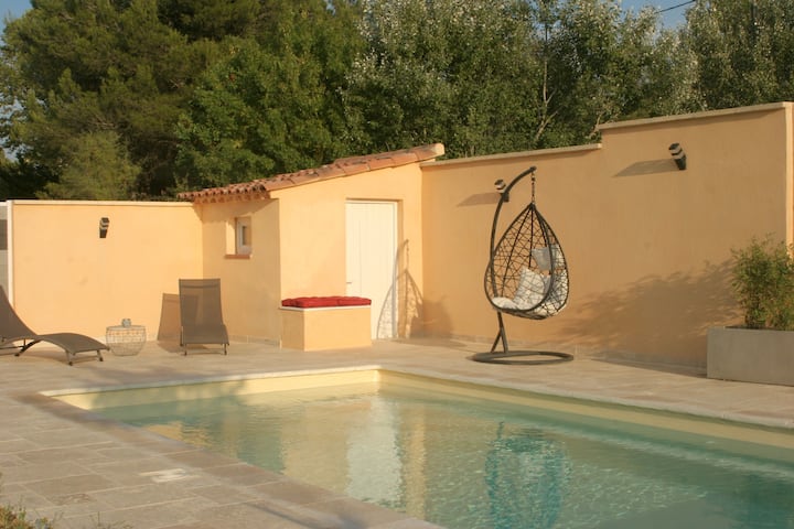 Villa  En Provence Avec Piscine - Pertuis