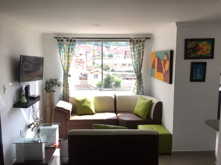 Economico Apartamento Cerca Al Centro De Medellin - Medellín
