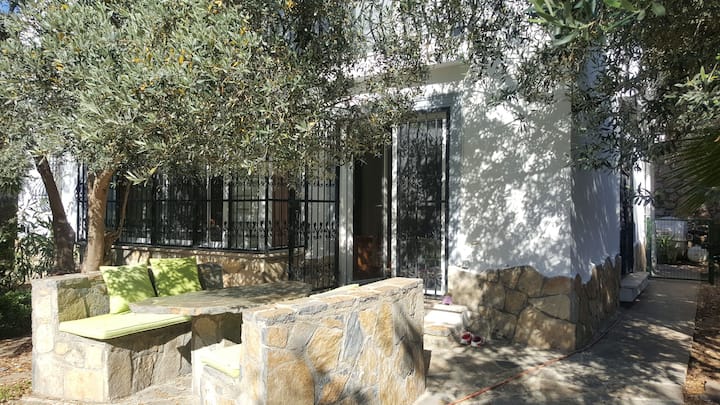 Very Central Garden Home In Bodrum - Bodrum