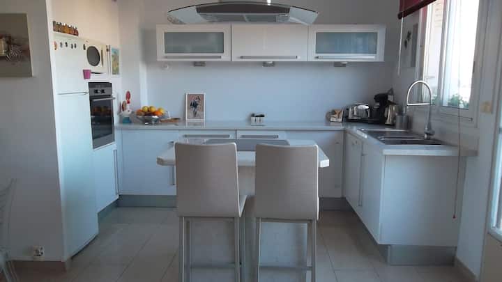 Appartement Proche De La Plage. - Marseille